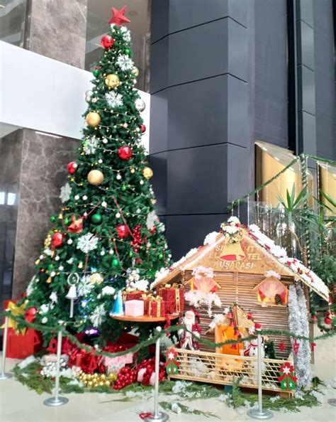 ДИНИТА Тур България автобусни екскурзии от Бургас Варна Сливен Пловдив и София до Гърция