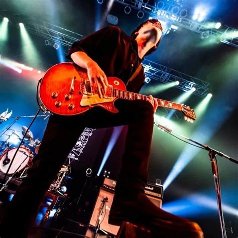 古賀隼斗さんのインスタグラム写真 古賀隼斗instagram「先日のグーパン祭りの写真です。⁡ ⁡⁡ ⁡タカギさんの写真はライブの躍動