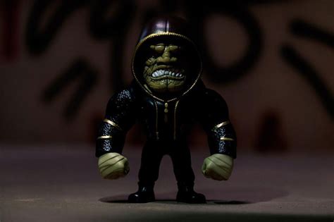 Suicide Squad Metals Diecast Hooded Killer Croc Figure Preview