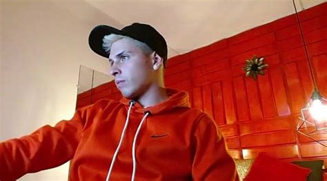 Maximohanna Cam Girl Free Live Sex Show By Maximohanna At