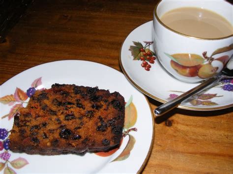 Traditional Fruit Cake Recipe For A Celebration Cake