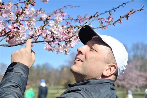Saules Ultravioletais Starojums Sasniedz Augstu Līmeni Nosauc Stundas