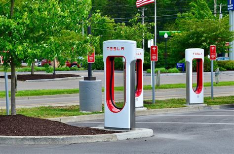 New Yorks State Senators Push To Drop Tesla Stock From Pension Fund