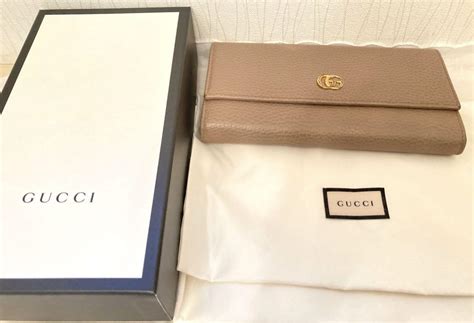 Gucci ダブルgggマーモントコンチネンタルウォレット ピンクベージュ