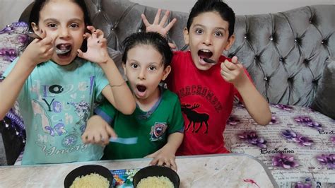 تحدى الاندومي بين اولادى والجايزة مفاجأة Youtube