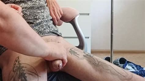A Friend Shows My Wife How To Properly Masturbate A Dick Before A Cumshot Xhamster