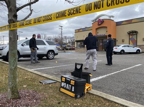 Mishawaka Taco Bell Shooting Leaves 1 Worker In Hospital Police