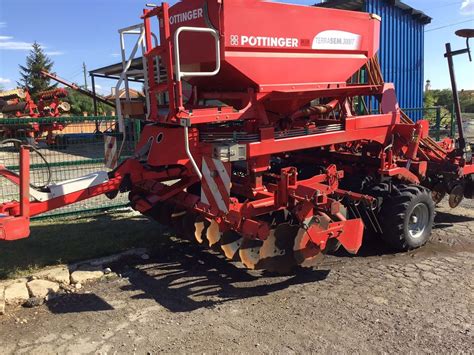 Combine Seed Drill Pottinger Terrasem 300T 1000143 At A Top Price