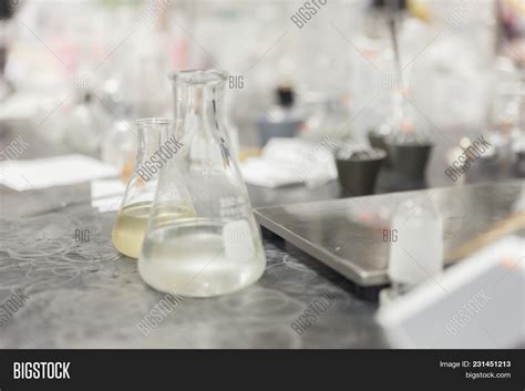 Round Bottom Flask Image And Photo Free Trial Bigstock