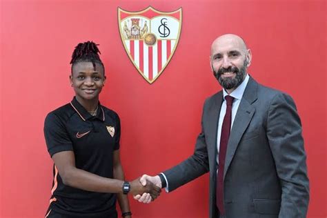 Uchenna Kanu Joins Mexican Club Tigres UANL BetaGamers Blog