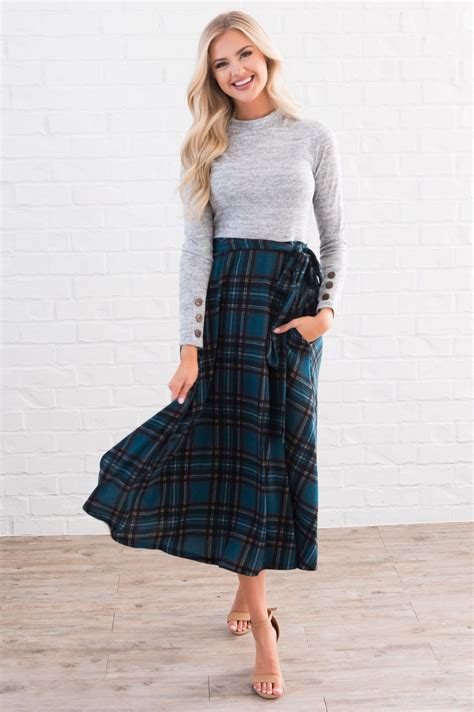 The Margaret Modest Plaid Dress Neesees Dresses Classy Dress