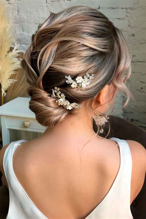 18 Hair Barrettes Ideas To Wear With Any Hairstyles
