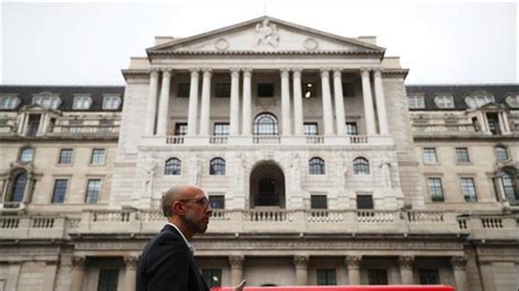 Инфляцын өсөлттэй тэмцэх үүднээс Английн банк бодлогын хүүгээ өсгөлөө Мэдээ мэдээлэл