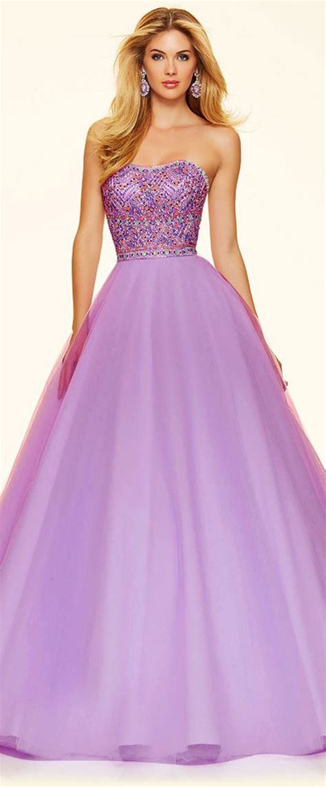 Pin By Danielle Sawyers On Evening Style 1 Formal Dresses Prom Ball