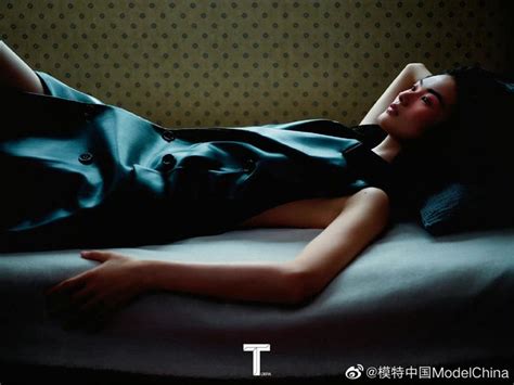 Pin Von Inês Mena Silva Auf Photoshoots