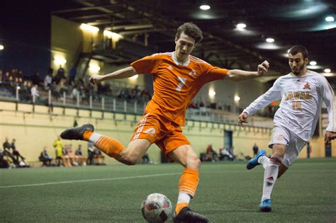 Patriotes Soccer Masculin Rien n arrête les Pats Zone Campus