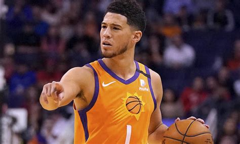 Watch Devin Booker drain turnaround game-winner to beat Clippers - The West News
