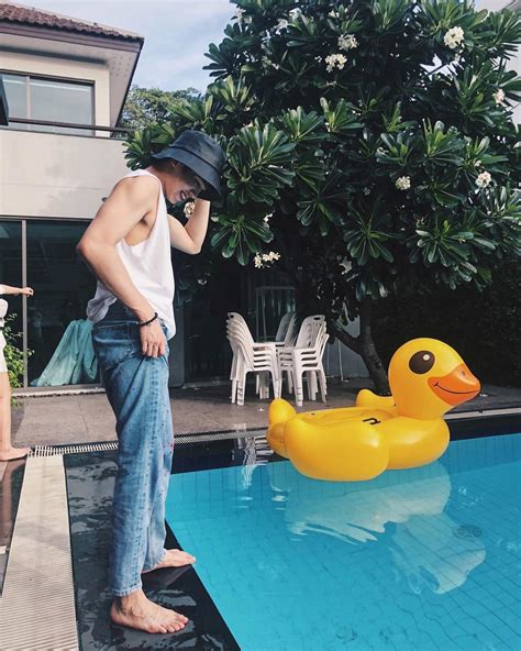 Lapat Ngamchawengs Feet