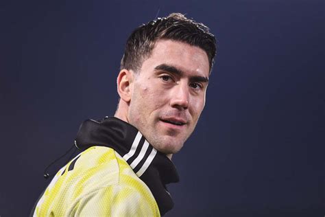 Vlahovic Rovina La Juve Se Ne Va Quasi Gratis La Destinazione Stop