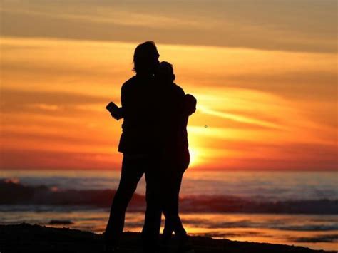 Mujeres Con Vida Sexual Más Activa Tienen Menor Riesgo De Menopausia