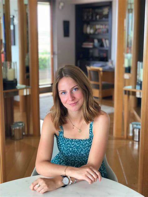 Donne Cours Particuliers Pour Des élèves Allant Du Collège Au Lycée Sur Gens De Confiance