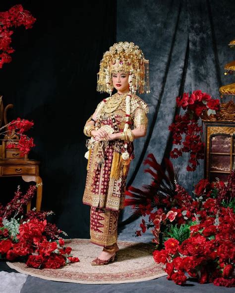 South Sumatra Indonesia Traditional Costume Di 2024 Pakaian