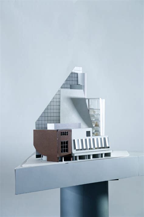 Arrangement Sato Mitsuhiko Laboratory