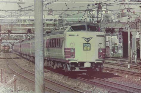 485系特急鳥海 北へ 鶯谷駅付近 鉄道系ブログ Whistle