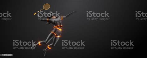 검은 배경에 배드민턴 선수의 추상적인 실루엣 배드민턴 선수 여자가 셔틀콕을 때린다 3차원 형태에 대한 스톡 사진 및 기타 이미지 3차원 형태 Championship