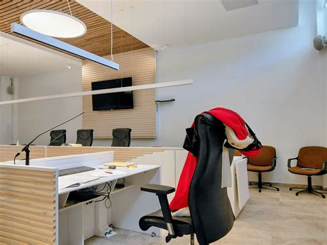 Aux Assises Place Aux Expertises