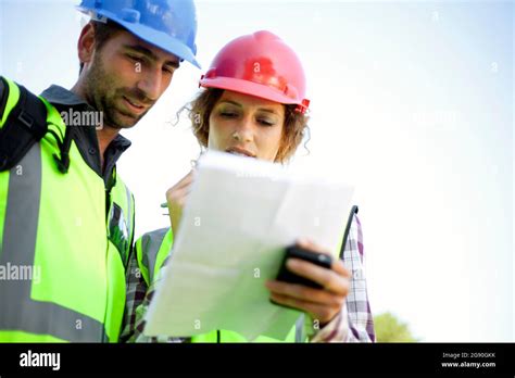 Female Engineers Africa Hi Res Stock Photography And Images Alamy