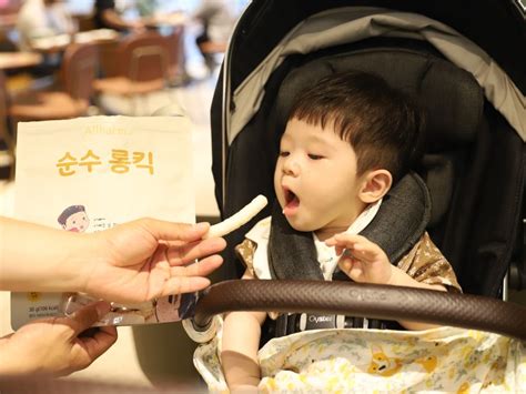 아기떡뻥 먹는시기 올바름 쌀과자 정말 좋아해요 네이버 블로그