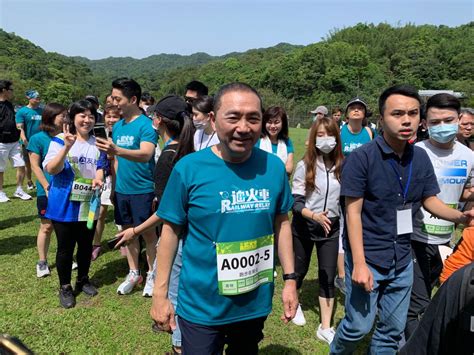 2024民調侯升賴降 侯友宜、郭台銘民調拉近 中華日報 Line Today