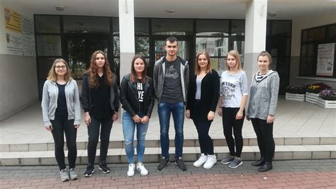 Góra pieniędzy dla uczniów CKZiU w Nowej Wsi Warka24 pl
