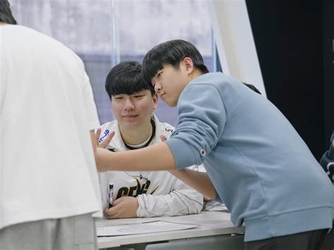 젠지글로벌아카데미 좋은 사람들과 좋은 시간🌻 Geng 발로란트 선수단과 함께하는 Skill Up With Geng