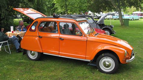 38 Small Engined Classic Cars Classic And Sports Car