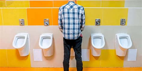 Wenn Pinkeln Zum Problem Wird Psyche Derstandardat › Gesundheit