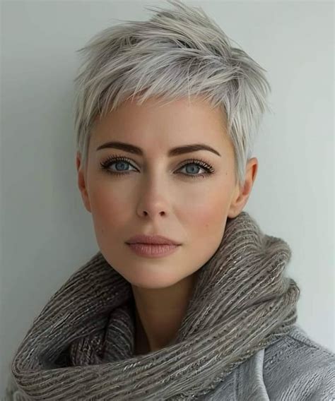35 Cute Short Shaggy Pixie For Modern Women