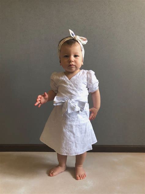Платье батист для девочки | Flower girl, Flower girl dresses, Girls dresses