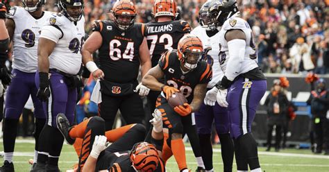 Bengals Rb Joe Mixon Mocks New Nfl Playoff Procedures With Coin Flip