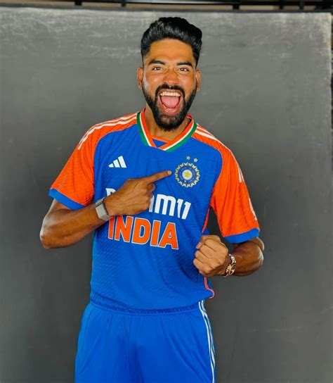 Mohammed Siraj Biography Age Career Wife Height Weight Stats Ipl