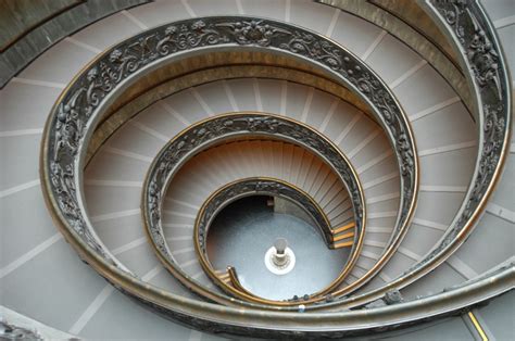 무료 이미지 건축물 구조 바퀴 나선 창문 아치 원 디자인 계단 대칭 둥근 천장 일광 3008x2000 42877 무료 이미지 Pxhere
