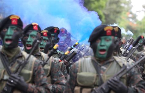 Fotogalería Militares Participan En Desfile En La Capital En