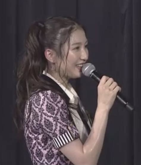 Tシャツの親分 On Twitter Rt Yfukusan1 けいとちゃんのパフォーマンス🥰 塩月希依音 Nmb48 恋は突然