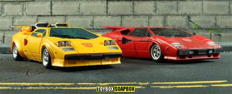 Review: Masterpiece MP-39 Sunstreaker – Toybox Soapbox