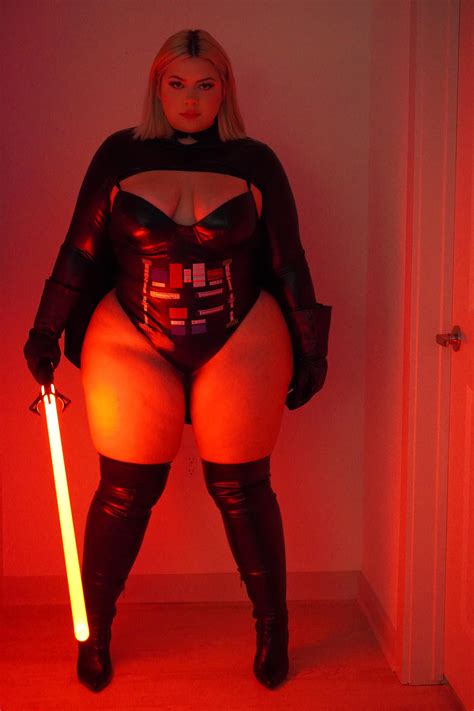 Sexy Darth Vader 🖤 Rcosplaygirls