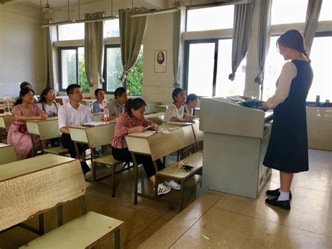 外国语学院邀请专家对省师范生教学技能比赛参赛选手进行磨课指导 湖南第一师范学院 外国语学院
