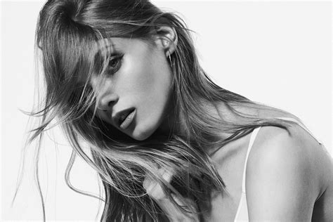 Anna Selezneva Wallpaper Hd Girls Wallpapers 4k Wallpapers Images Backgrounds Photos And Pictures