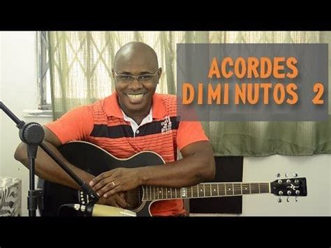 Aplicação dos Acordes Diminutos Aula de Violão Guitarra Aulas de violão Aulas de violão