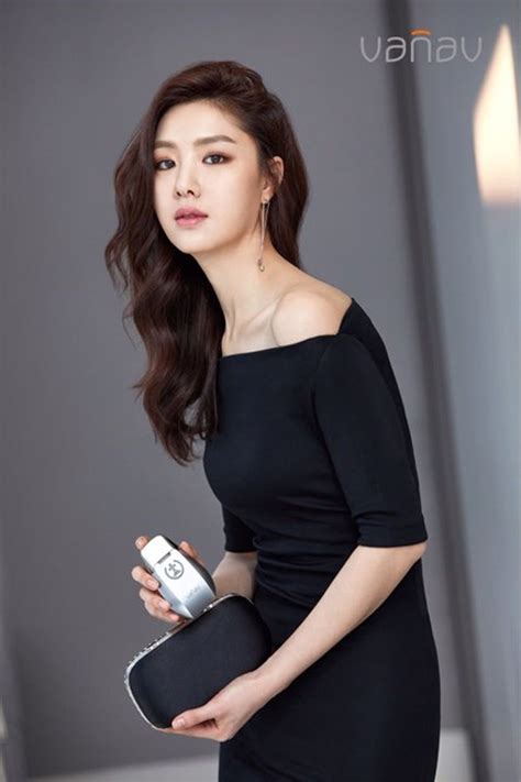서지혜 화보 B컷에서도 완벽미모탄탄한 S라인 한국의 아름다움 아름다운 여성 연예인